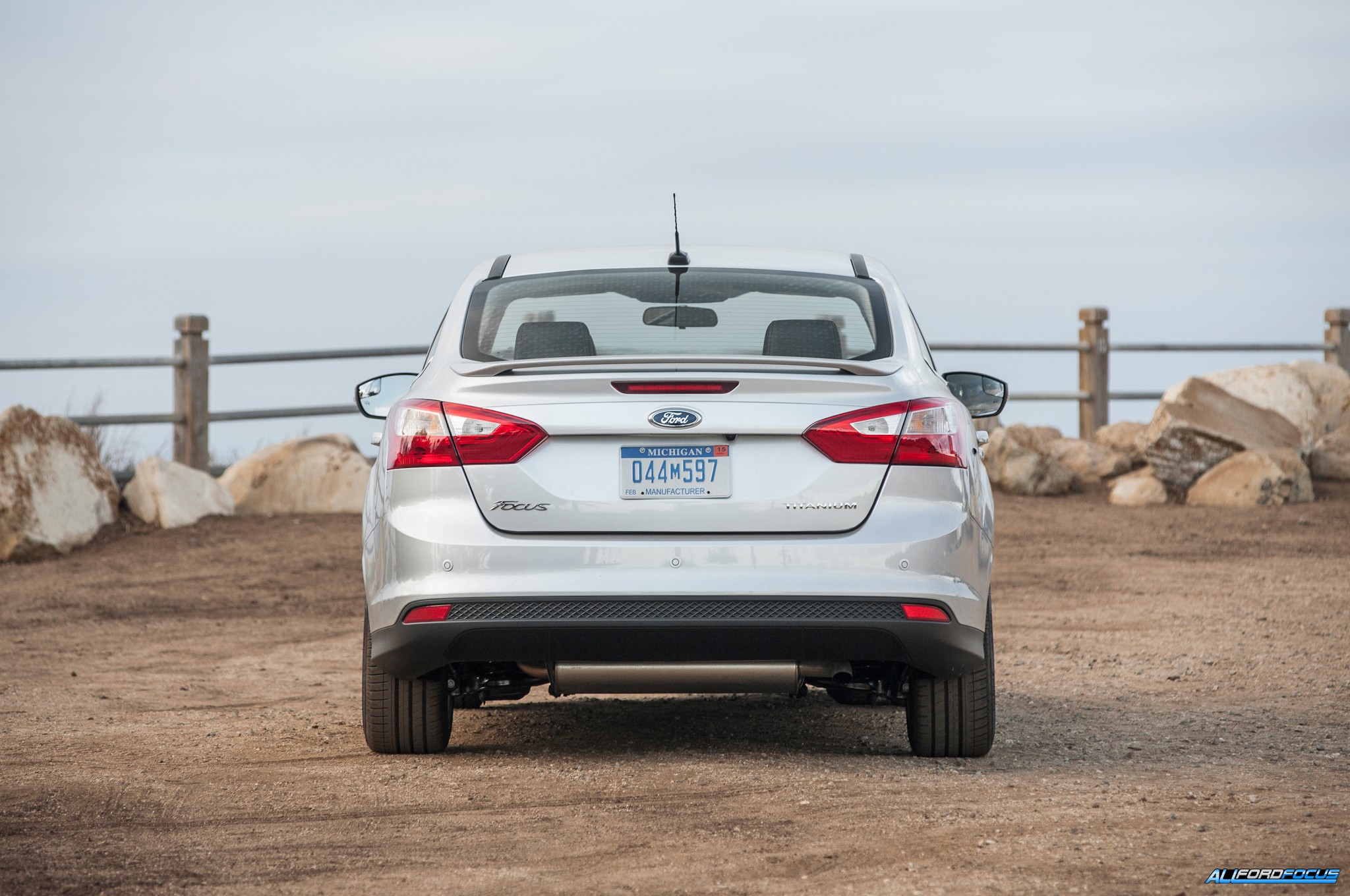 2014-Ford-Focus-Titanium-rear-end.jpg | Ford Edge Forum